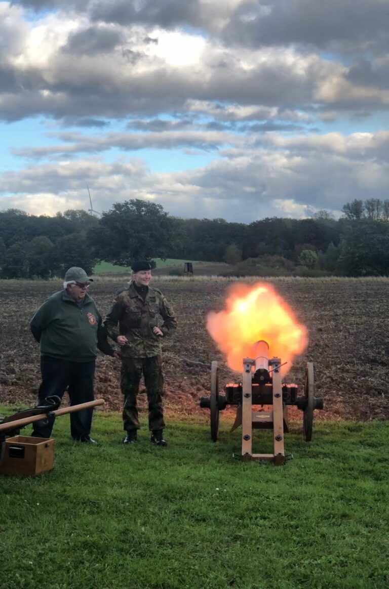 Artilleriezug: Übungsschiessen mit der Patenkompanie! - Schützenverein ...